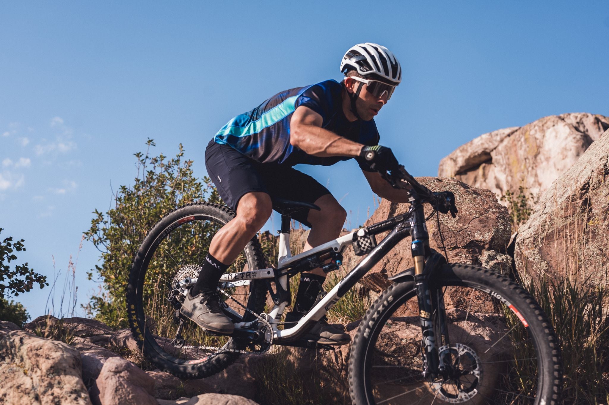 Beginner's Biking Guide: Essential Body Prep & Exercises