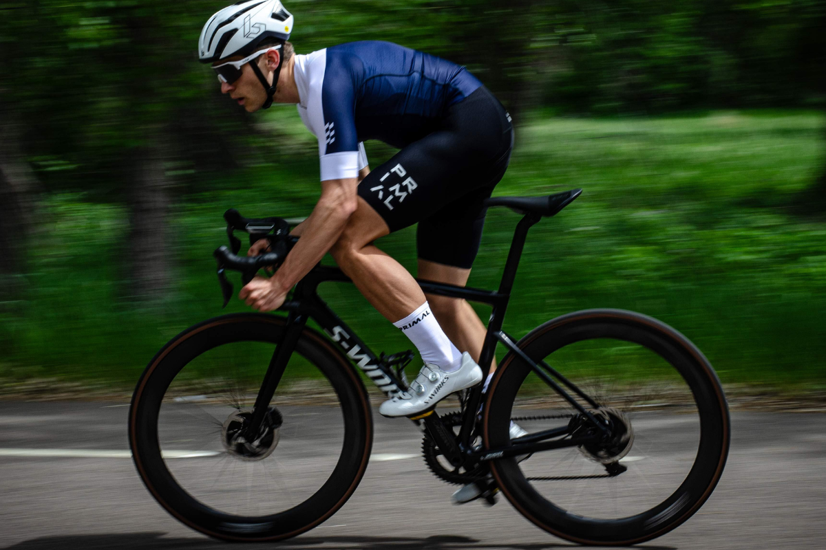 Cycling Apparel: Cycling Jerseys, Bib Shorts, Kits and More!